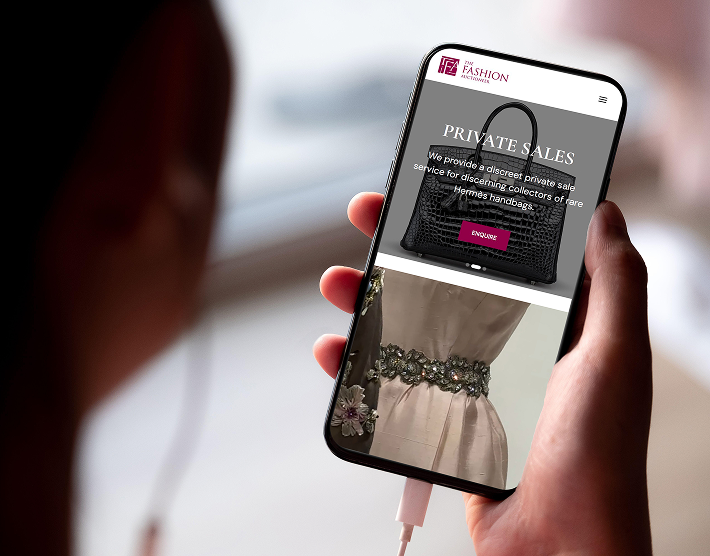 World-Leading Vintage Fashion Auction House | The Fashion Auctioneer